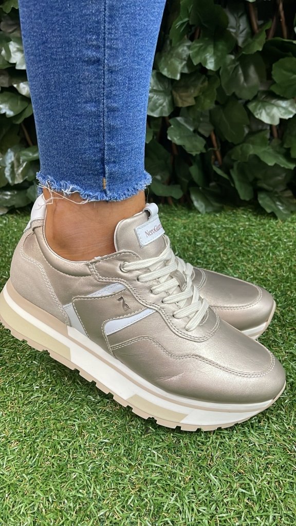 NERO 22B – Precious