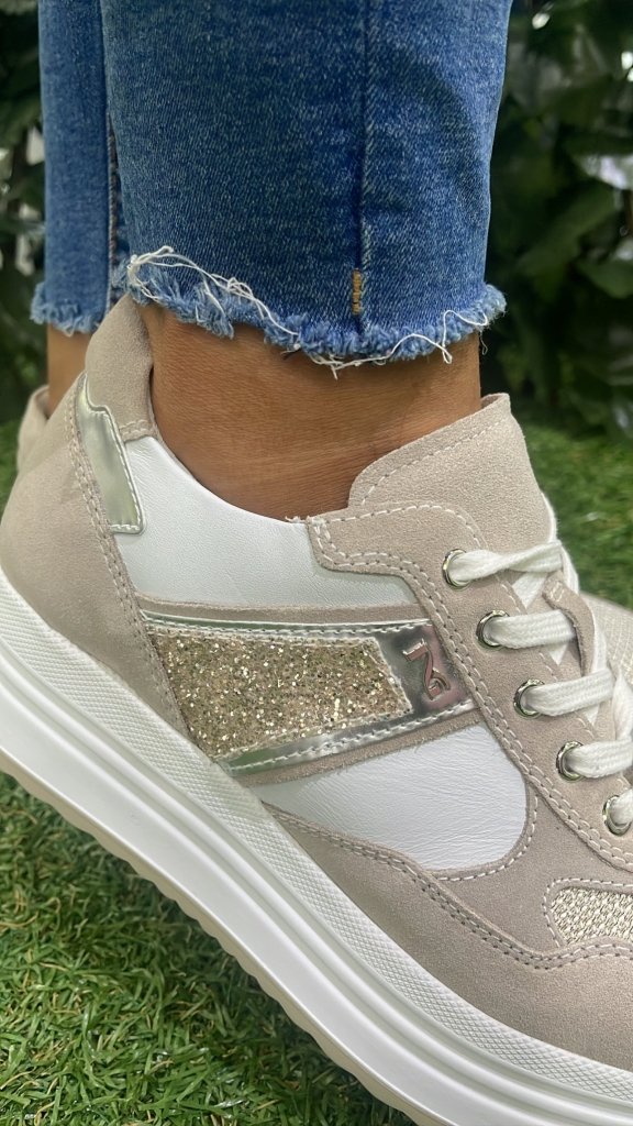 Nero 22C – Precious